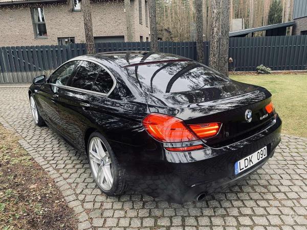 Black BMW 640 Gran Coupe 2013 in Vilnius, with an engine capacity of 3.00 L and mileage of 280 thousand km for 13900 €, photo 3 on AUTOMOTO.COM.LV