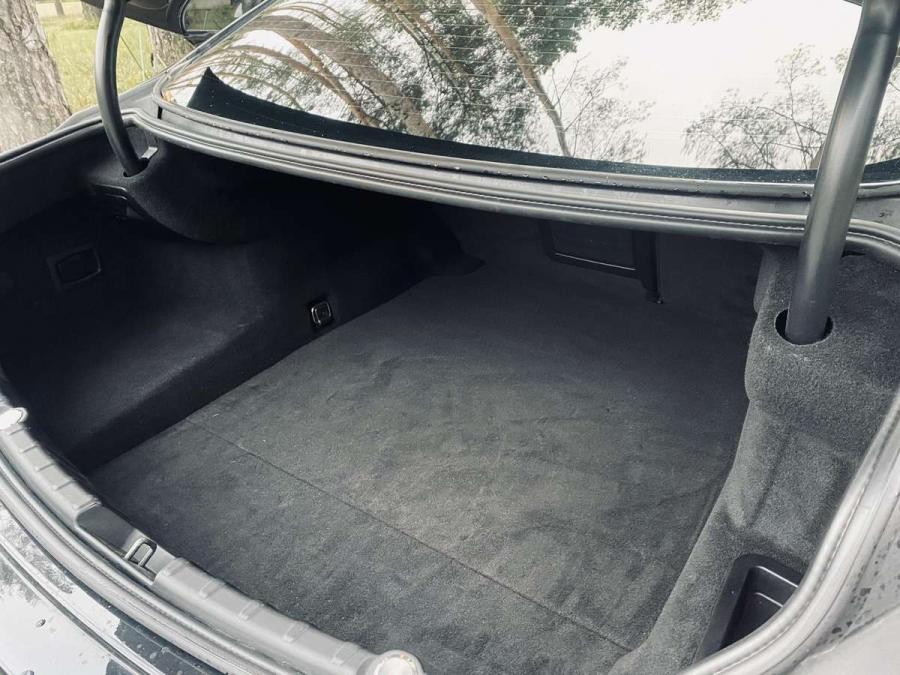Black BMW 640 Gran Coupe 2013 in Vilnius, with an engine capacity of 3.00 L and mileage of 280 thousand km for 13900 €, photo 12 on AUTOMOTO.COM.LV