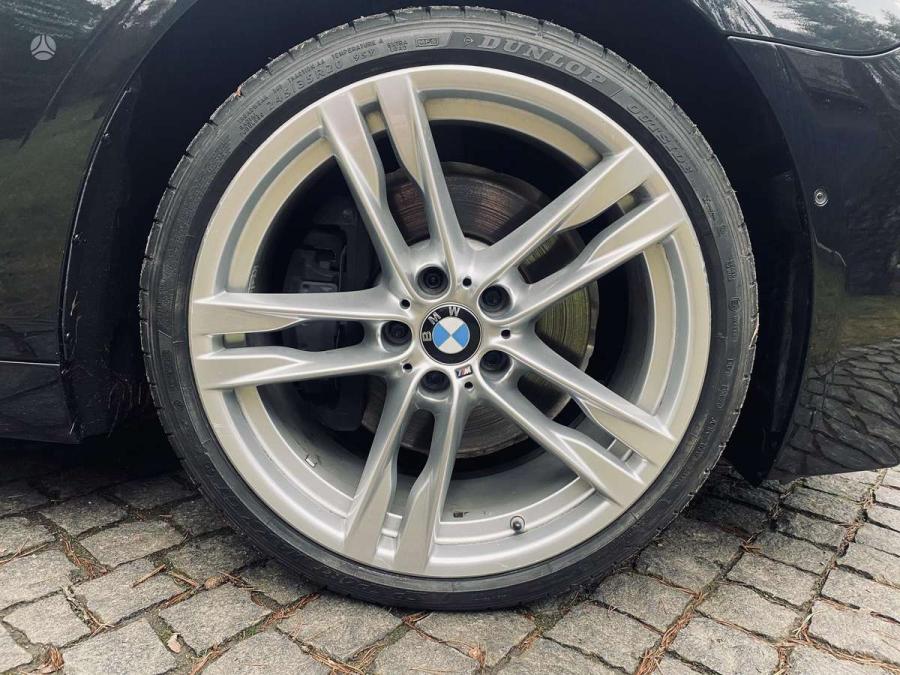 Black BMW 640 Gran Coupe 2013 in Vilnius, with an engine capacity of 3.00 L and mileage of 280 thousand km for 13900 €, photo 20 on AUTOMOTO.COM.LV
