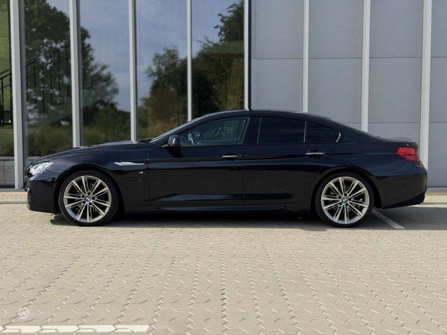 Melns BMW 640 Gran Coupe 2014 Viļņa, ar dzinēja tilpumu 2.99 L un nobraukumu 296 tūkst. km par 16600 €, foto 32 vietnē AUTOMOTO.COM.LV