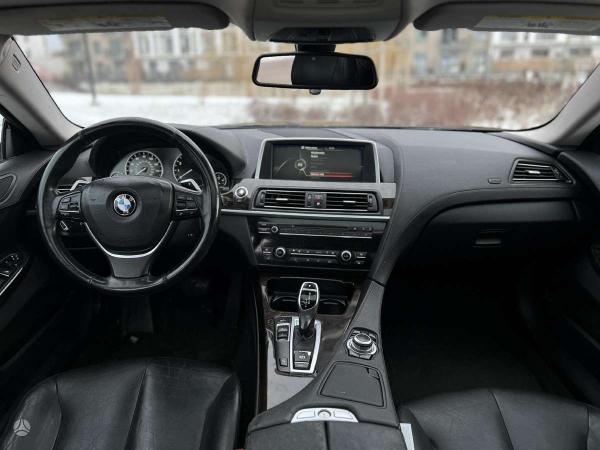 Melns BMW 640 Gran Coupe 2015 Viļņa, ar dzinēja tilpumu 2.99 L un nobraukumu 242 tūkst. km par 10800 €, foto 5 vietnē AUTOMOTO.COM.LV