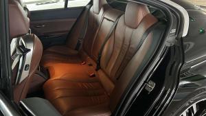 Black BMW 640 Gran Coupe 2015 in Vilnius, with an engine capacity of 2.99 L and mileage of 225 thousand km for 14200 €, photo 11 on AUTOMOTO.COM.LV
