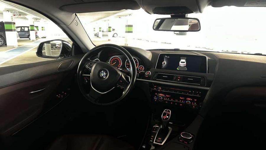 Black BMW 640 Gran Coupe 2015 in Vilnius, with an engine capacity of 2.99 L and mileage of 225 thousand km for 14200 €, photo 15 on AUTOMOTO.COM.LV