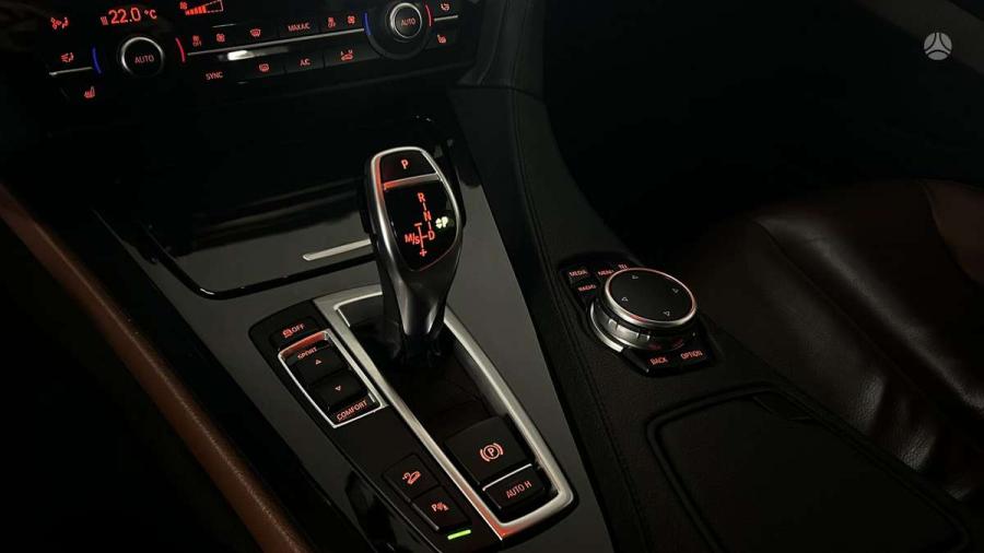Black BMW 640 Gran Coupe 2015 in Vilnius, with an engine capacity of 2.99 L and mileage of 225 thousand km for 14200 €, photo 20 on AUTOMOTO.COM.LV