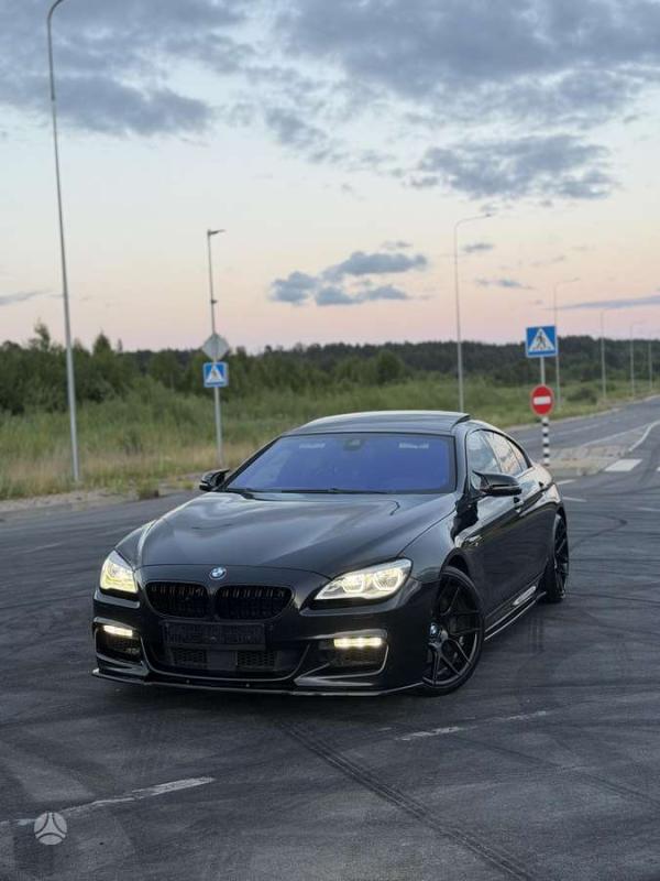 Melns BMW 640 Gran Coupe 2017 Viļņa, ar dzinēja tilpumu 3.00 L un nobraukumu 200 tūkst. km par 19600 €, foto 4 vietnē AUTOMOTO.COM.LV