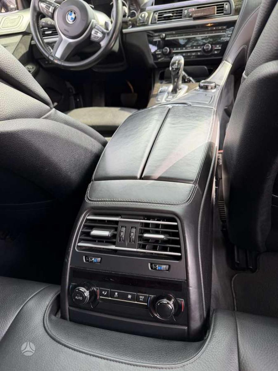 Black BMW 640 Gran Coupe 2017 in Vilnius, with an engine capacity of 3.00 L and mileage of 200 thousand km for 19600 €, photo 22 on AUTOMOTO.COM.LV