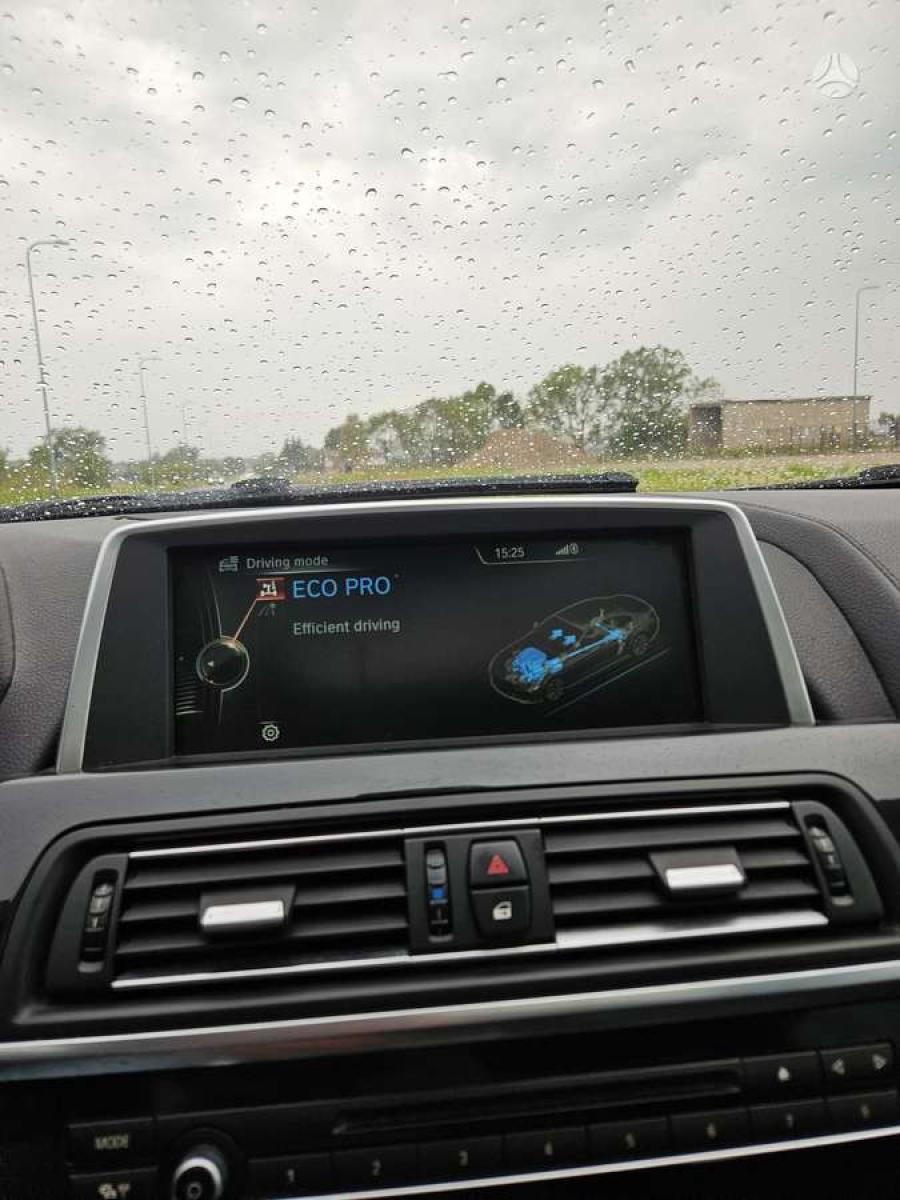 Brūns BMW 640 Gran Coupe 2014 Telšiai, ar dzinēja tilpumu 2.99 L un nobraukumu 286 tūkst. km par 14500 €, foto 23 vietnē AUTOMOTO.COM.LV