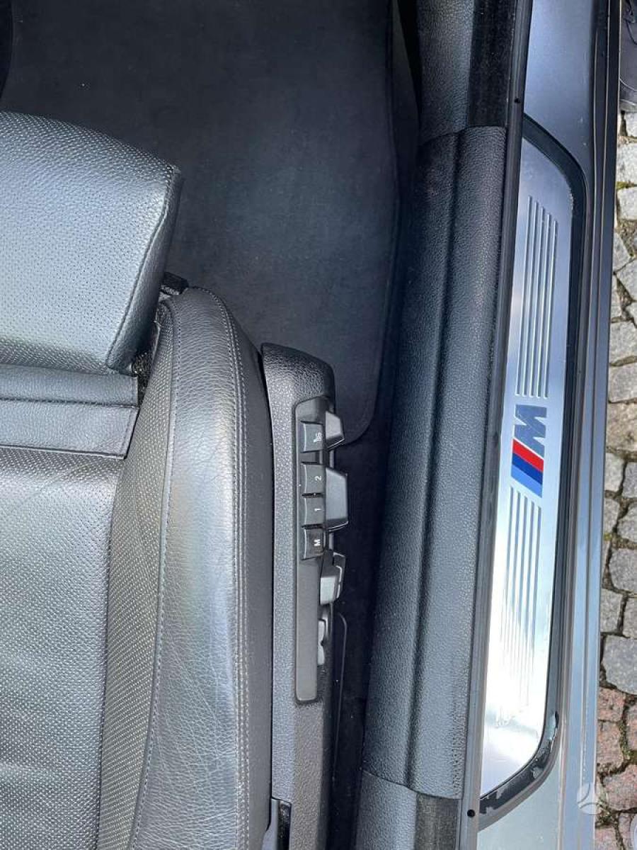 Pelēks BMW 640 Gran Coupe 2013 Klaipėda, ar dzinēja tilpumu 2.99 L un nobraukumu 287 tūkst. km par 19400 €, foto 29 vietnē AUTOMOTO.COM.LV