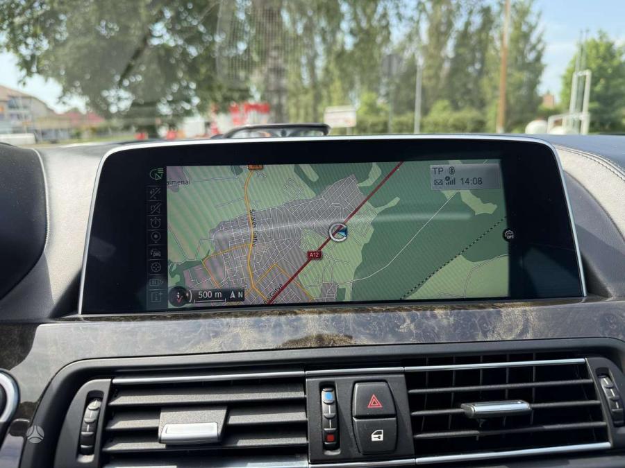 Pelēks BMW 640 Gran Coupe 2015 Tauragė, ar dzinēja tilpumu 2.99 L un nobraukumu 280 tūkst. km par 14999 €, foto 28 vietnē AUTOMOTO.COM.LV