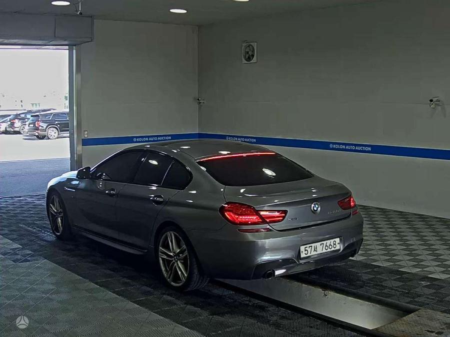 Pelēks BMW 640 Gran Coupe 2014 Kauņa, ar dzinēja tilpumu 3.00 L un nobraukumu 176 tūkst. km par 14600 €, foto 5 vietnē AUTOMOTO.COM.LV