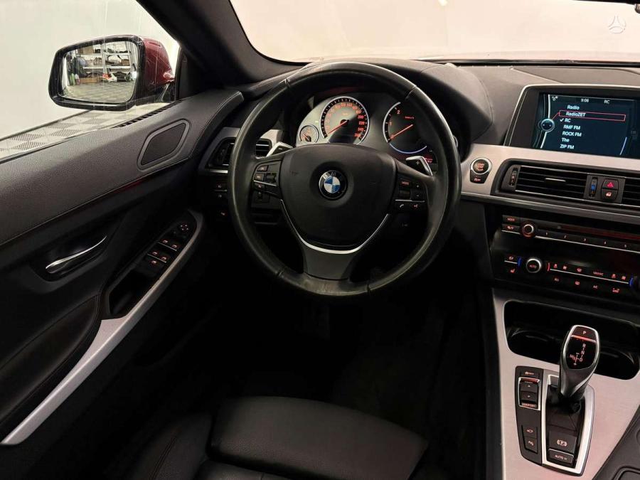 Sarkans BMW 640 Gran Coupe 2013 Marijampole, ar dzinēja tilpumu 2.99 L un nobraukumu 278 tūkst. km par 15650 €, foto 18 vietnē AUTOMOTO.COM.LV