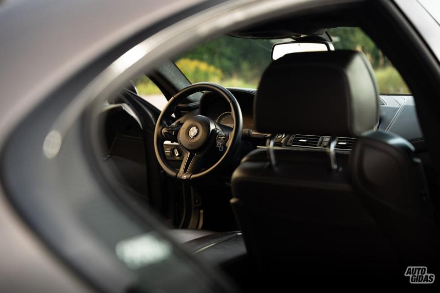 BMW 640 Gran Coupe 2013 Viļņa, ar dzinēja tilpumu 3.00 L un nobraukumu 233 tūkst. km par 16999 €, foto 28 vietnē AUTOMOTO.COM.LV