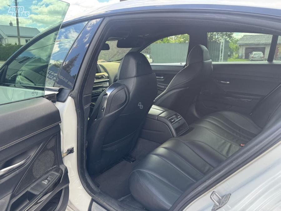 White BMW 640 Gran Coupe 2013 in Kaunas, with an engine capacity of 3.00 L and mileage of 152 thousand km for 13999 €, photo 11 on AUTOMOTO.COM.LV