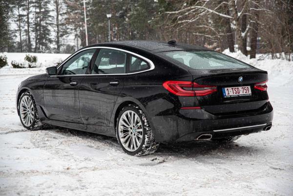 Melns BMW 640 Gran Turismo 2018 Elektrėnai, ar dzinēja tilpumu 2.99 L un nobraukumu 279 tūkst. km par 23300 €, foto 4 vietnē AUTOMOTO.COM.LV