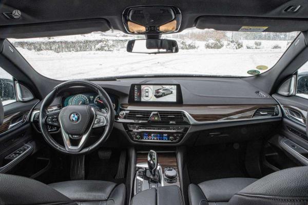 Melns BMW 640 Gran Turismo 2018 Elektrėnai, ar dzinēja tilpumu 2.99 L un nobraukumu 279 tūkst. km par 23300 €, foto 8 vietnē AUTOMOTO.COM.LV