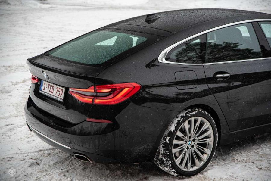 Melns BMW 640 Gran Turismo 2018 Elektrėnai, ar dzinēja tilpumu 2.99 L un nobraukumu 279 tūkst. km par 23300 €, foto 16 vietnē AUTOMOTO.COM.LV