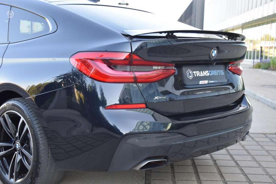 Melns BMW 640 Gran Turismo 2018 Viļņa, ar dzinēja tilpumu 3.00 L un nobraukumu 195 tūkst. km par 25200 €, foto 11 vietnē AUTOMOTO.COM.LV