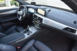 Melns BMW 640 Gran Turismo 2018 Viļņa, ar dzinēja tilpumu 3.00 L un nobraukumu 195 tūkst. km par 25200 €, foto 18 vietnē AUTOMOTO.COM.LV