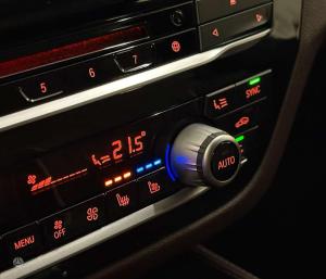 Black BMW 640 Gran Turismo 2018 in Marijampole, with an engine capacity of 2.99 L and mileage of 243 thousand km for 24999 €, photo 16 on AUTOMOTO.COM.LV