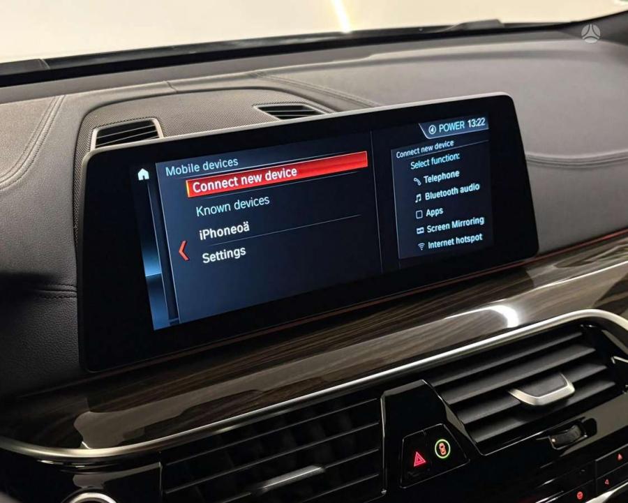 Black BMW 640 Gran Turismo 2018 in Marijampole, with an engine capacity of 2.99 L and mileage of 243 thousand km for 24999 €, photo 17 on AUTOMOTO.COM.LV