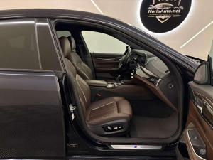 Black BMW 640 Gran Turismo 2018 in Marijampole, with an engine capacity of 2.99 L and mileage of 243 thousand km for 24999 €, photo 22 on AUTOMOTO.COM.LV