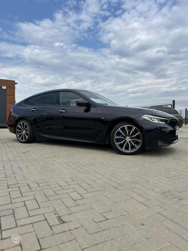 Black BMW 640 Gran Turismo 2019 in Kaunas, with an engine capacity of 3.00 L and mileage of 88 thousand km for 29500 €, photo 7 on AUTOMOTO.COM.LV