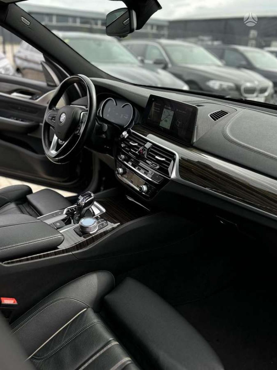 Черный БМВ 640 Gran Turismo 2019 в Каунас, объемом двигателя 3.00 л и пробегом 88 тыс. км за 29500 €, фото 33 на AUTOMOTO.COM.LV