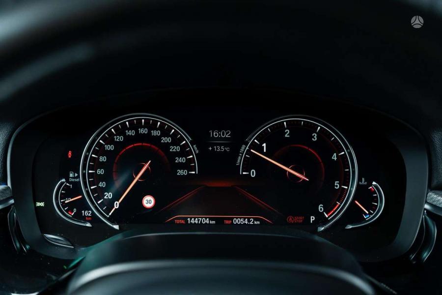Синий БМВ 640 Gran Turismo 2018 в Вильнюс, объемом двигателя 2.99 л и пробегом 144 тыс. км за 29000 €, фото 31 на AUTOMOTO.COM.LV