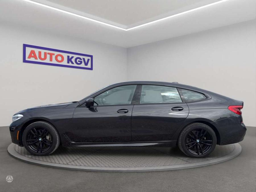 Pelēks BMW 640 Gran Turismo 2019 Kauņa, ar dzinēja tilpumu 3.00 L un nobraukumu 120 tūkst. km par 25499 €, foto 3 vietnē AUTOMOTO.COM.LV