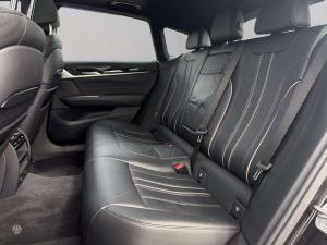 Pelēks BMW 640 Gran Turismo 2019 Kauņa, ar dzinēja tilpumu 3.00 L un nobraukumu 120 tūkst. km par 25499 €, foto 13 vietnē AUTOMOTO.COM.LV