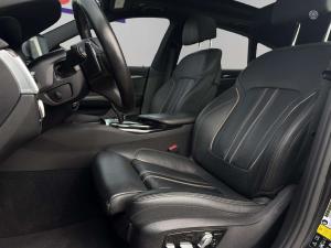 Pelēks BMW 640 Gran Turismo 2019 Kauņa, ar dzinēja tilpumu 3.00 L un nobraukumu 120 tūkst. km par 25499 €, foto 16 vietnē AUTOMOTO.COM.LV