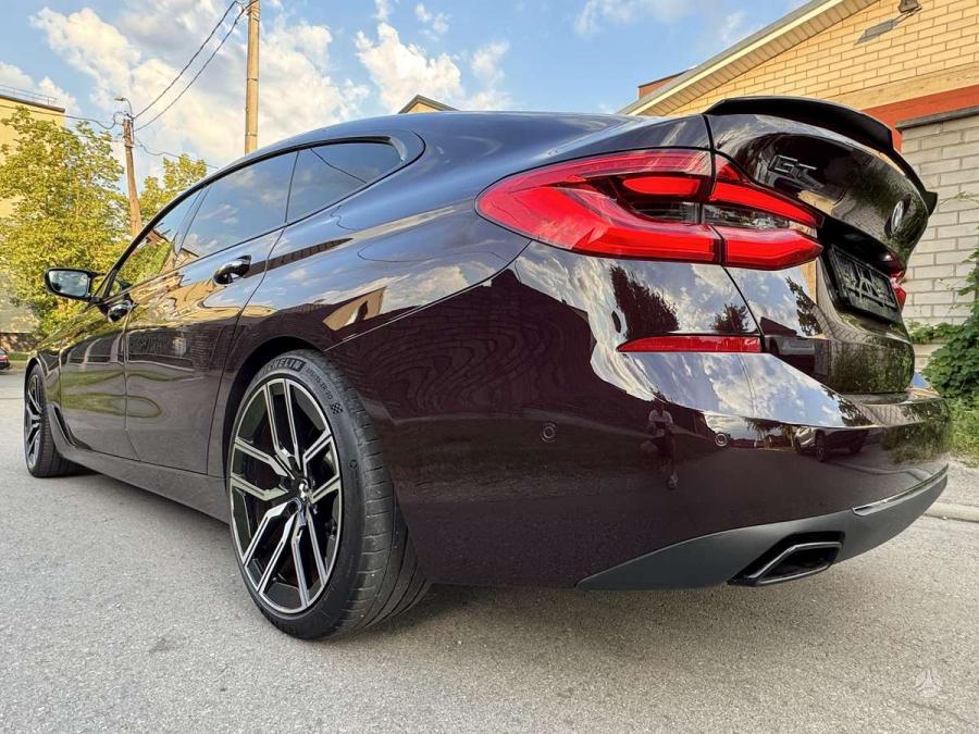 Sarkans BMW 640 Gran Turismo 2018 Šauļi, ar dzinēja tilpumu 3.00 L un nobraukumu 224 tūkst. km par 24200 €, foto 13 vietnē AUTOMOTO.COM.LV