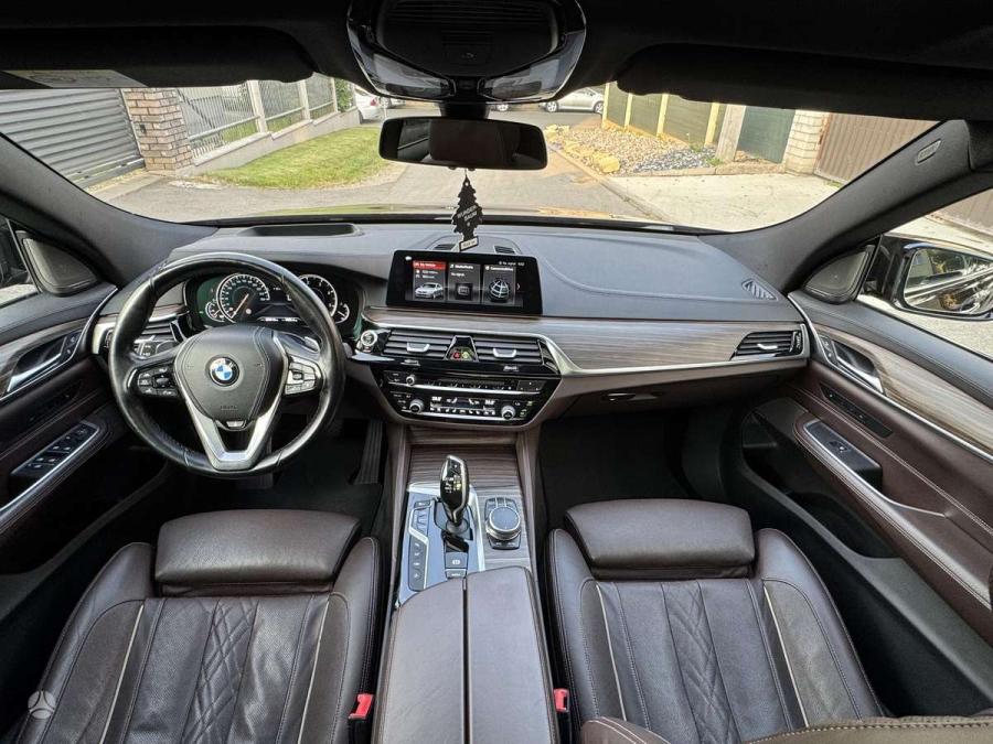 Sarkans BMW 640 Gran Turismo 2018 Šauļi, ar dzinēja tilpumu 3.00 L un nobraukumu 224 tūkst. km par 24200 €, foto 14 vietnē AUTOMOTO.COM.LV