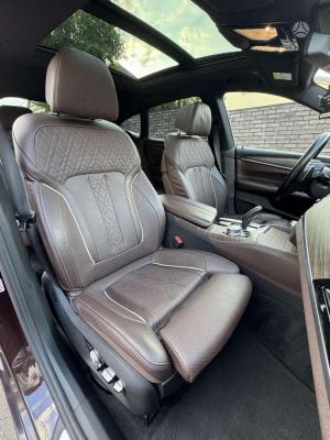 Sarkans BMW 640 Gran Turismo 2018 Šauļi, ar dzinēja tilpumu 3.00 L un nobraukumu 224 tūkst. km par 24200 €, foto 18 vietnē AUTOMOTO.COM.LV