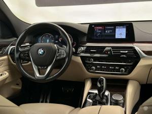 White BMW 640 Gran Turismo 2018 in Vilnius, with an engine capacity of 3.00 L and mileage of 78 thousand km for 30450 €, photo 17 on AUTOMOTO.COM.LV