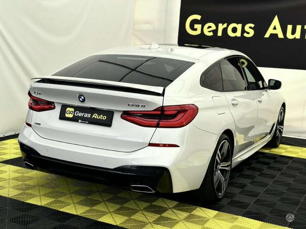 Balts BMW 640 Gran Turismo 2018 Viļņa, ar dzinēja tilpumu 3.00 L un nobraukumu 78 tūkst. km par 30450 €, foto 4 vietnē AUTOMOTO.COM.LV