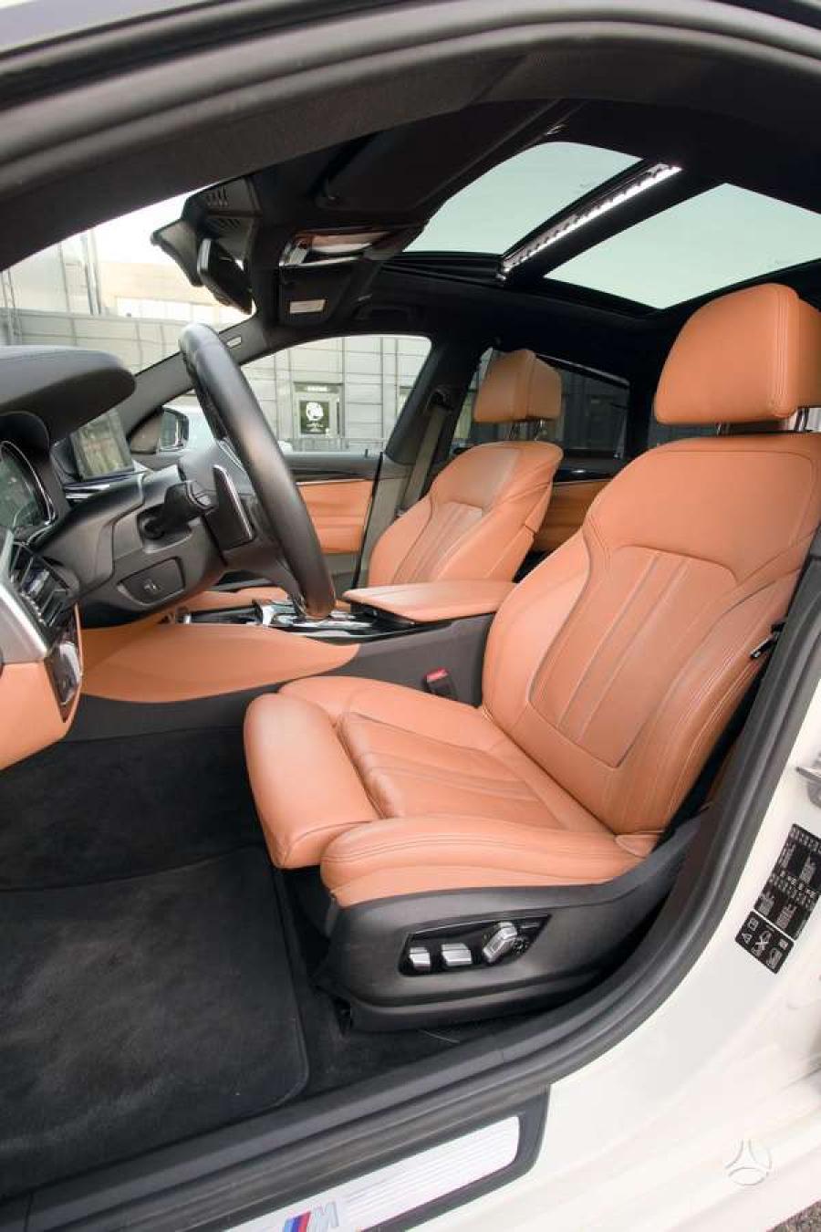 Balts BMW 640 Gran Turismo 2018 Viļņa, ar dzinēja tilpumu 3.00 L un nobraukumu 150 tūkst. km par 26000 €, foto 13 vietnē AUTOMOTO.COM.LV