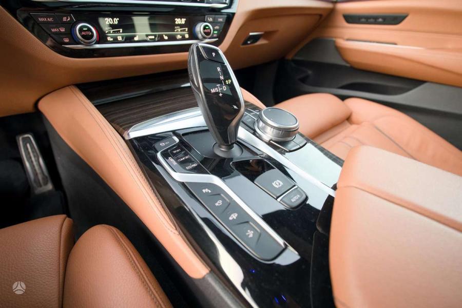 Balts BMW 640 Gran Turismo 2018 Viļņa, ar dzinēja tilpumu 3.00 L un nobraukumu 150 tūkst. km par 26000 €, foto 21 vietnē AUTOMOTO.COM.LV