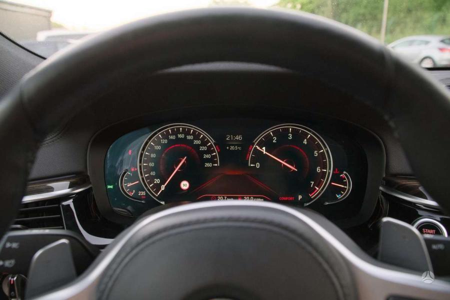Balts BMW 640 Gran Turismo 2018 Viļņa, ar dzinēja tilpumu 3.00 L un nobraukumu 150 tūkst. km par 26000 €, foto 31 vietnē AUTOMOTO.COM.LV