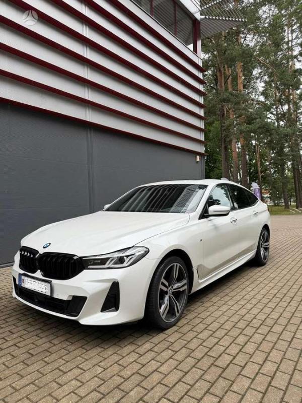 Белый БМВ 640 Gran Turismo 2018 в Вильнюс, объемом двигателя 3.00 л и пробегом 110 тыс. км за 28900 €, фото 7 на AUTOMOTO.COM.LV