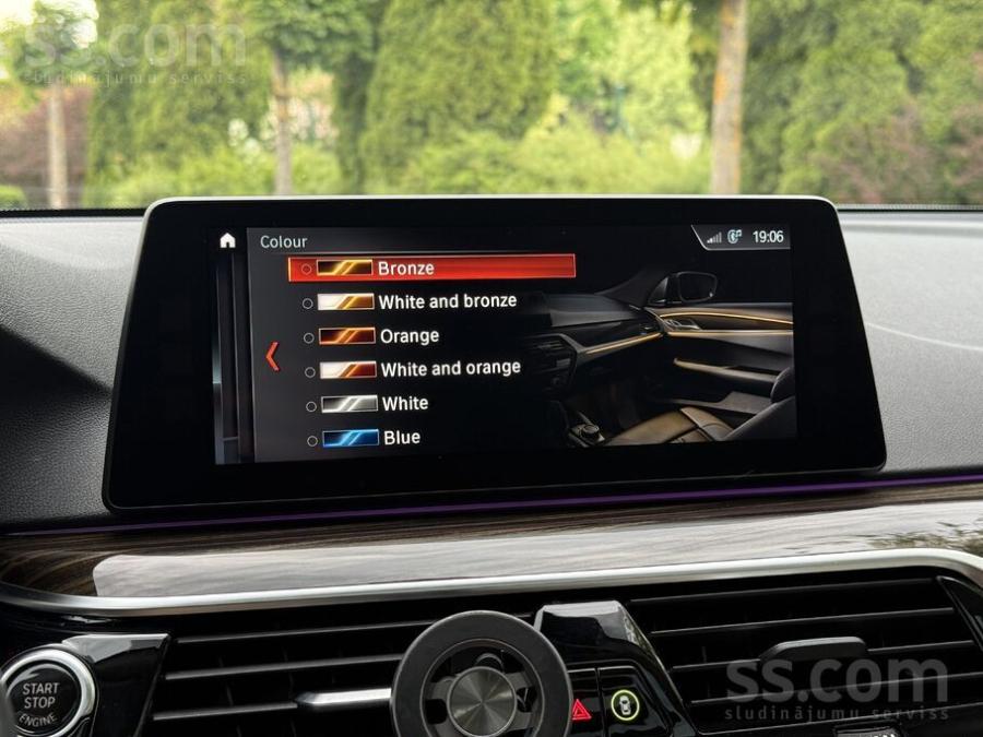 Pelēks BMW 640 2018 Rīga, ar dzinēja tilpumu 3.00 L un nobraukumu 89 tūkst. km par 31500 €, foto 25 vietnē AUTOMOTO.COM.LV
