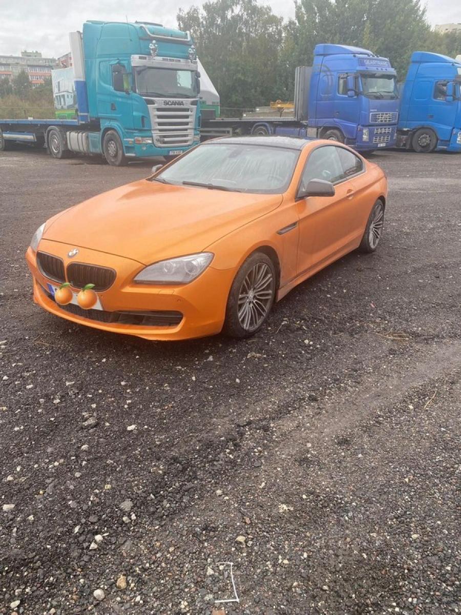 Oranžs BMW 640 2013 Tallina, ar dzinēja tilpumu 3.00 L un nobraukumu 194 tūkst. km par 20000 €, foto 9 vietnē AUTOMOTO.COM.LV