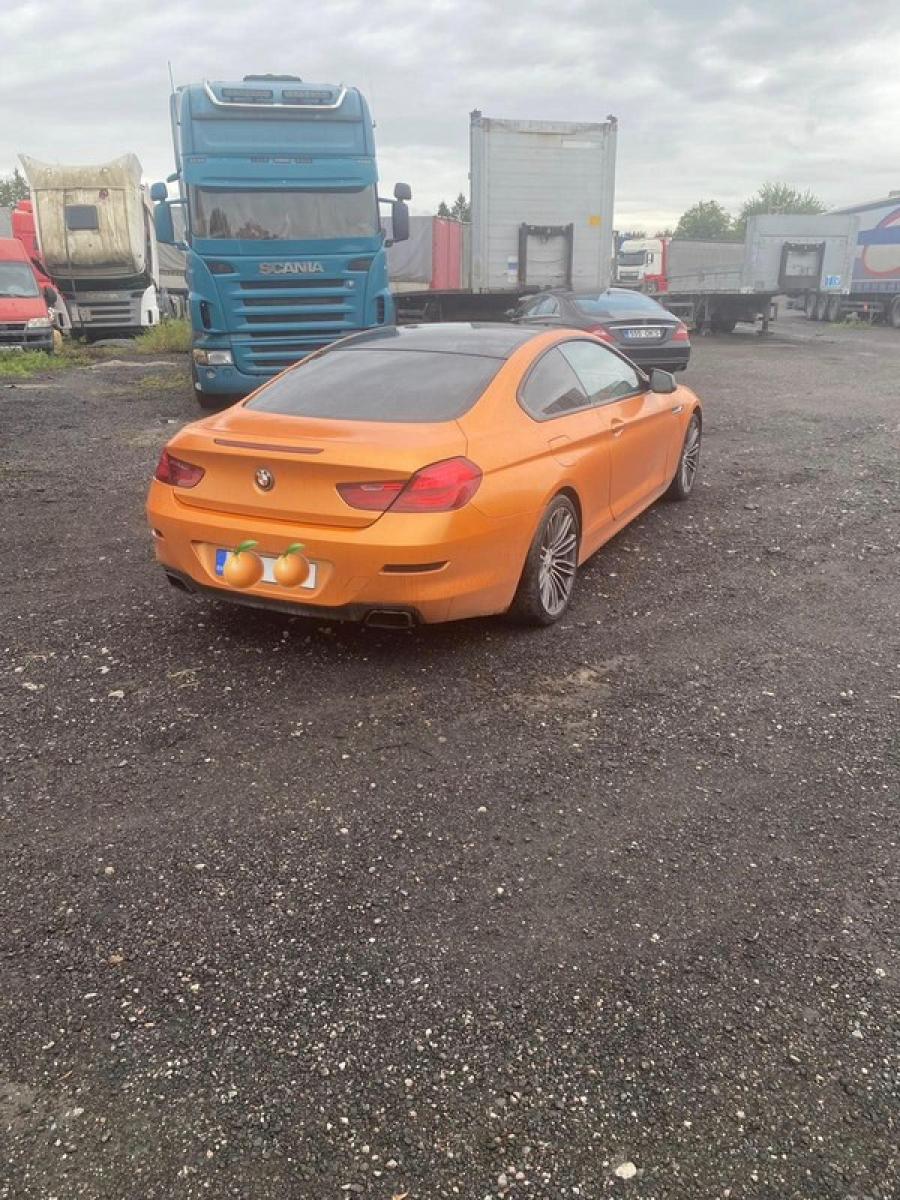 Oranžs BMW 640 2013 Tallina, ar dzinēja tilpumu 3.00 L un nobraukumu 194 tūkst. km par 20000 €, foto 10 vietnē AUTOMOTO.COM.LV