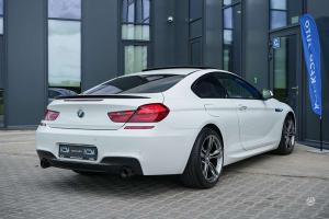 White BMW 640 2011 in Kaunas, with an engine capacity of 2.99 L and mileage of 319 thousand km for 14950 €, photo 11 on AUTOMOTO.COM.LV