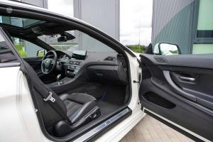 White BMW 640 2011 in Kaunas, with an engine capacity of 2.99 L and mileage of 319 thousand km for 14950 €, photo 36 on AUTOMOTO.COM.LV