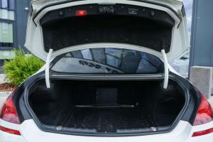 Balts BMW 640 2011 Kauņa, ar dzinēja tilpumu 3.00 L un nobraukumu 319 tūkst. km par 14750 €, foto 18 vietnē AUTOMOTO.COM.LV