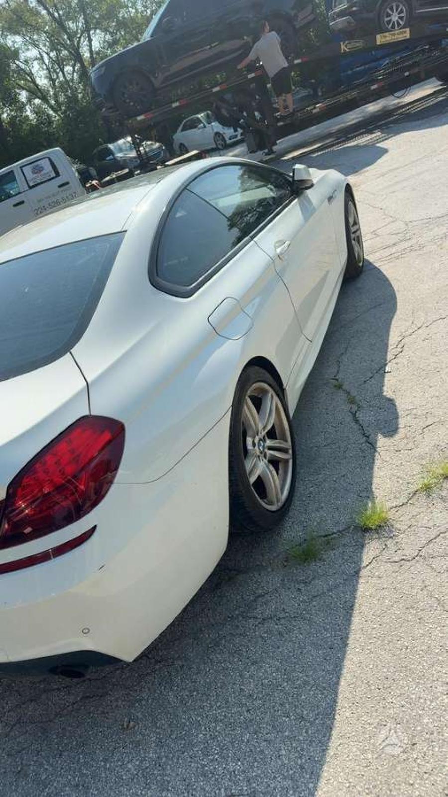 Balts BMW 640 2013 Kauņa, ar dzinēja tilpumu 2.98 L un nobraukumu 189 tūkst. km par 3500 €, foto 14 vietnē AUTOMOTO.COM.LV