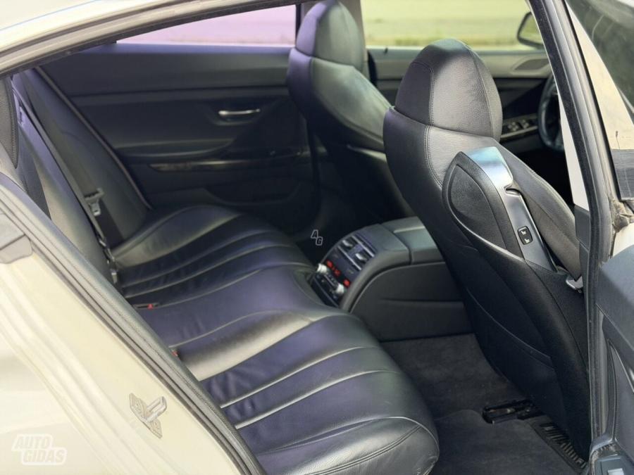 Balts BMW 640 2014 Telšiai, ar dzinēja tilpumu 3.00 L un nobraukumu 240 tūkst. km par 9550 €, foto 12 vietnē AUTOMOTO.COM.LV