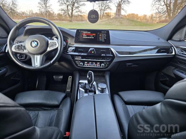 White BMW 640 2018 in Riga, with an engine capacity of 3.00 L and mileage of 140 thousand km for 33000 €, photo 5 on AUTOMOTO.COM.LV