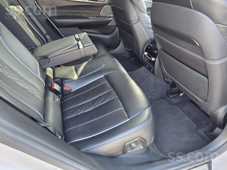 White BMW 640 2018 in Riga, with an engine capacity of 3.00 L and mileage of 140 thousand km for 33000 €, photo 10 on AUTOMOTO.COM.LV